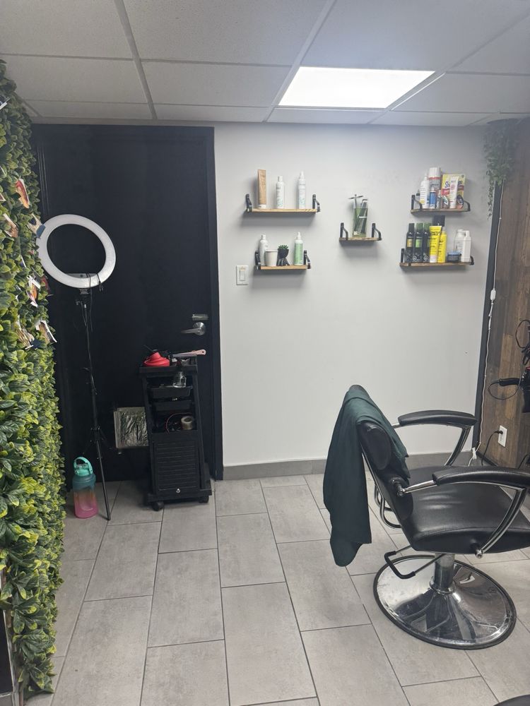 VIDA SALON - Updated January 2026 - 1090 Rue de Bleury, Montréal ...