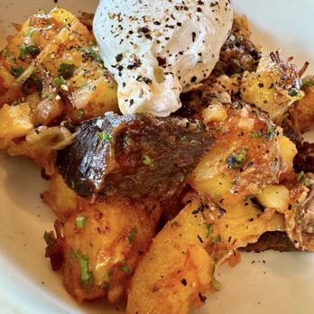 HATCHET HALL - Updated September 2024 - 2036 Photos & 1264 Reviews ...