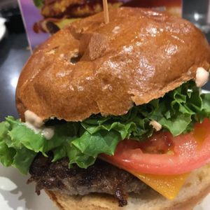 JOHNNY ROCKETS - 315 Photos & 290 Reviews - Burgers - 1900 Pacific Ave ...