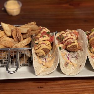 LAZY GATOR - 132 Photos & 86 Reviews - 102 W Shellpoint Rd, Ruskin, FL ...