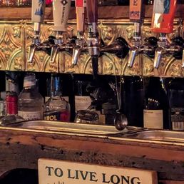 THE BOB HOUSE & THE REEL ‘N TAVERN - Updated December 2025 - 77 Photos ...