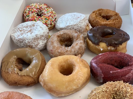 DONUT CONNECTION - Updated July 2024 - 21 Photos & 56 Reviews - 5205 NW ...