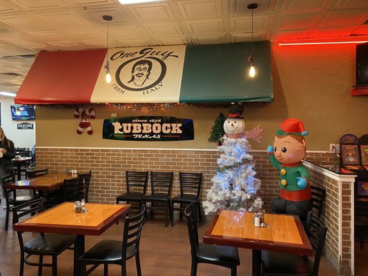 ONE GUY PIZZA - 109 Photos & 343 Reviews - 1101 University Ave, Lubbock ...