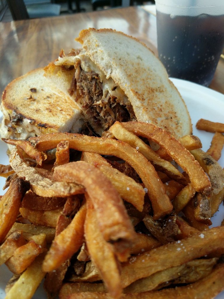 PRAIRIE HOUSE TAVERN - 96 Photos & 142 Reviews - 2710 N Main St ...