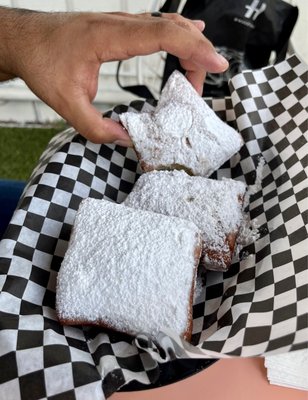 THE BEIGNET STAND - Updated July 2024 - 77 Photos & 56 Reviews - 8343 ...