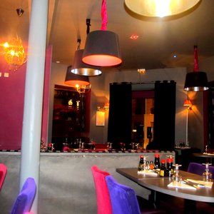 YOU - 17 Photos & 19 Reviews - 11 rue Sainte Anne, Paris, France ...