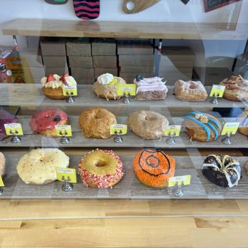 DIABLO DOUGHNUTS - Updated December 2025 - 733 Photos & 397 Reviews ...