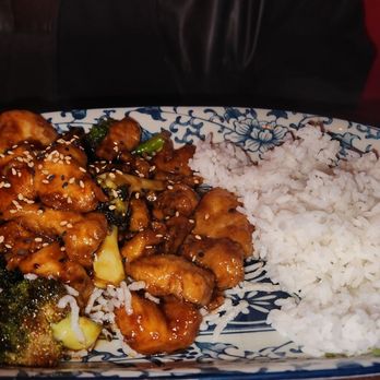 TIKI THAI - Updated July 2024 - 215 Photos & 85 Reviews - 1715 Howell ...
