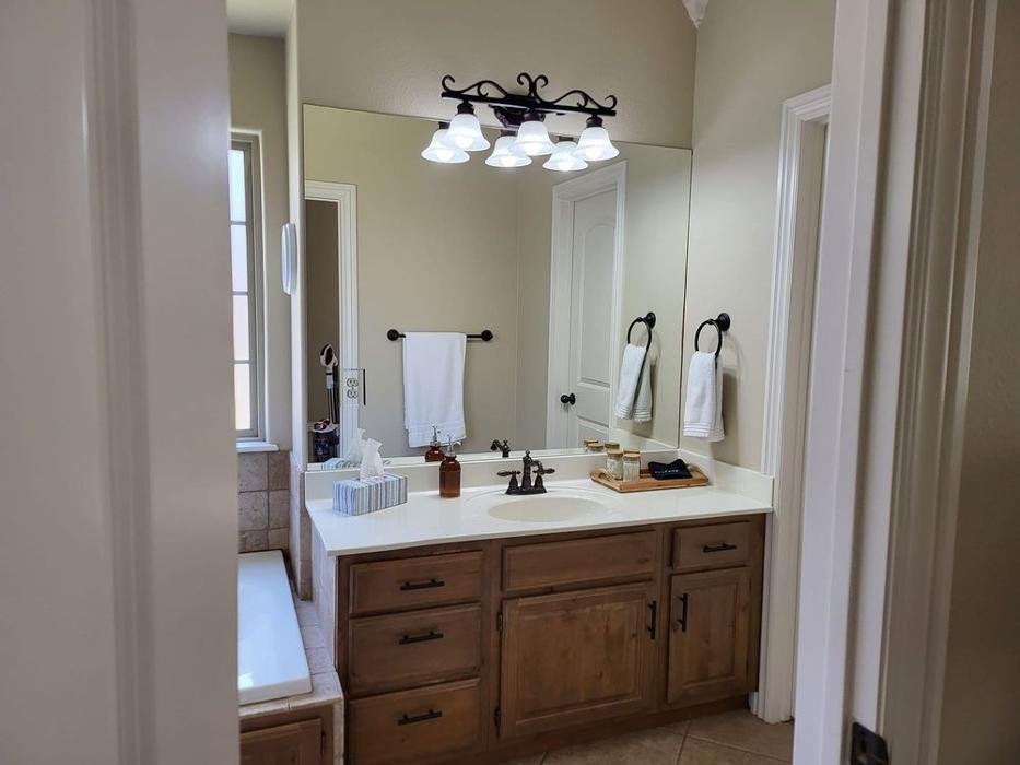 SHE CAN DO IT CLEANING SOLUTIONS - Updated April 2026 - 11 Photos ...