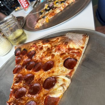 RUTHERFORD FAMILY PIZZA - Updated July 2024 - 55 Photos & 99 Reviews ...