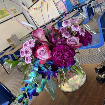 HERMAN’S FLOWERS - Updated December 2025 - 28 Photos - 1426 14th St SW ...