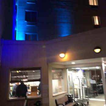 FAIRFIELD INN BY MARRIOTT NEW YORK LAGUARDIA AIRPORT/FLUSHING - Updated ...