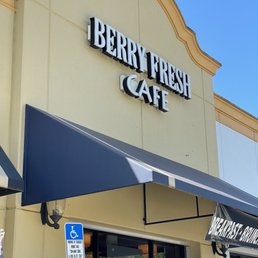 BERRY FRESH CAFE - Updated September 2025 - 1035 Photos & 1242 Reviews ...