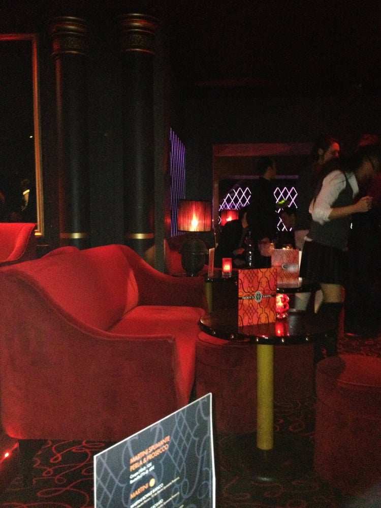 CASTEL - Updated October 2024 - 18 Photos & 32 Reviews - 15 rue ...