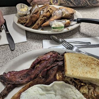 BETH’S CAFE - Updated December 2025 - 1146 Photos & 1556 Reviews - 7311 ...