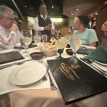 VIA REAL - Updated December 2025 - 605 Photos & 816 Reviews - 4020 N ...