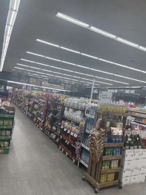 WINDMILL MARKET - Updated November 2025 - 92 Photos & 76 Reviews - 301 ...