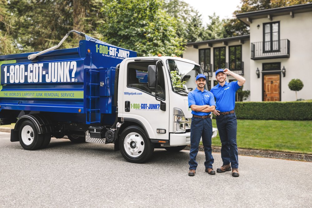 1-800-GOT-JUNK? MONTRÉAL - Updated October 2024 - 21 Photos - 150 ...