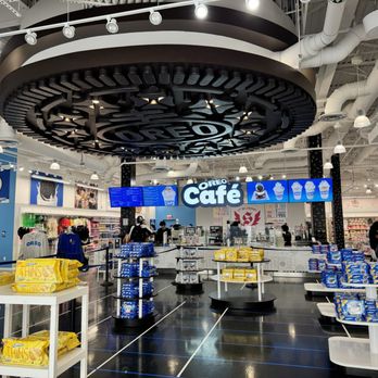 OREO CAFÉ - Updated August 2025 - 165 Photos & 48 Reviews - 1 American ...