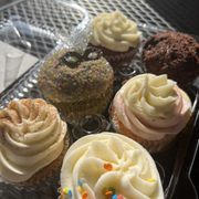 THE CUPCAKE COLLECTION - 319 Photos & 391 Reviews - Bakeries - 1213 6th ...