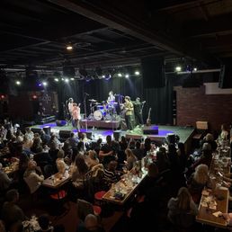 COACH HOUSE CONCERT HALL - Updated April 2025 - 435 Photos & 801 ...