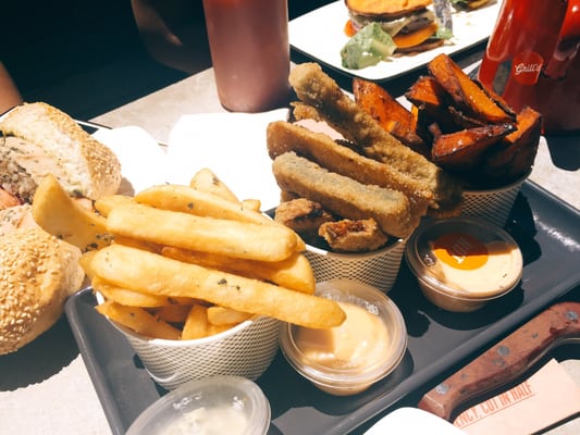 GRILL’D HEALTHY BURGERS - Updated August 2025 - 17 Reviews - 82 Main St ...