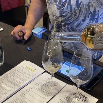 MIDDLE RIDGE WINERY - Updated September 2024 - 201 Photos & 109 Reviews ...