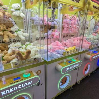 KAKO CLAW - Updated September 2025 - 30 Photos & 31 Reviews - 11960 Fair Oaks Mall, Fairfax ...