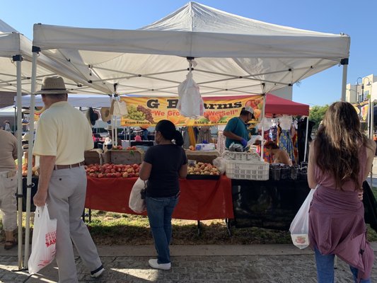 BELLFLOWER FARMER’S MARKET - Updated December 2025 - 79 Photos & 19 ...