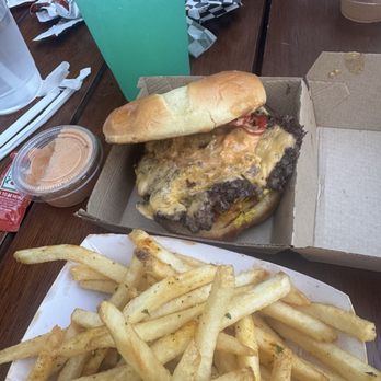 MARATHON BURGER - Updated October 2025 - 387 Photos & 263 Reviews ...