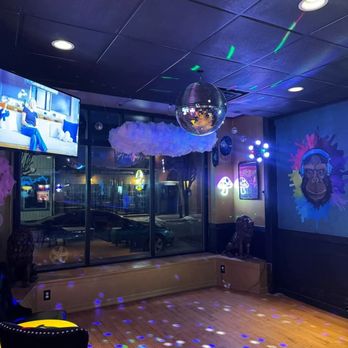 SPELUNKERS - Updated December 2025 - 19 Photos - 25 Center St ...