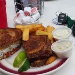 THE HIDEOUT RESTAURANT - Updated January 2026 - 294 Photos & 349 ...