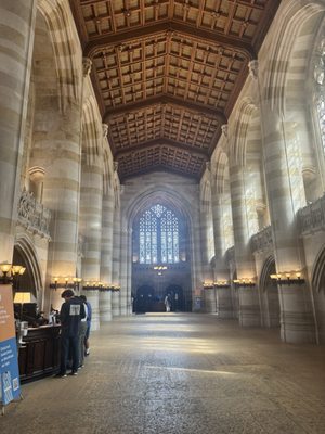 STERLING MEMORIAL LIBRARY - Updated December 2025 - 33 Photos & 10 ...
