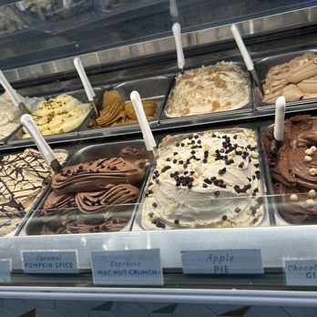 CAPRI GELATO & COFFEE BAR - Updated June 2024 - 123 Photos & 59 Reviews ...
