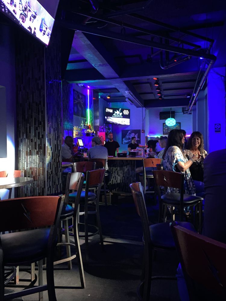 ENIGMA BAR & LOUNGE - Updated June 2025 - 38 Photos & 63 Reviews - 1110 ...