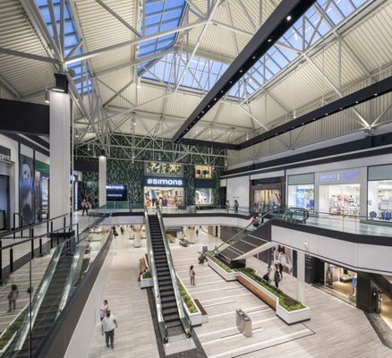 CF FAIRVIEW POINTE CLAIRE - Updated November 2025 - 39 Photos & 36 ...