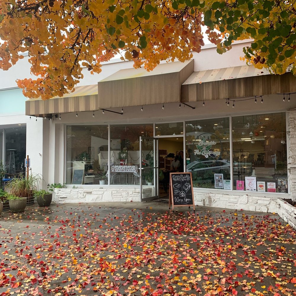 BRAMBLE PIE COMPANY - Updated December 2025 - 48 Photos & 99 Reviews ...