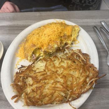 THE RUSTY ROOSTER - Updated May 2025 - 269 Photos & 214 Reviews - 3247 ...