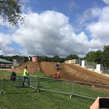 RED BUD TRACK’N TRAIL - Updated September 2025 - 43 Photos - 13638 N ...