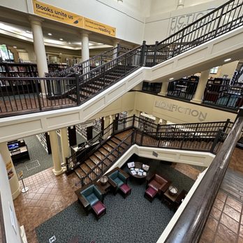 BURLINGAME PUBLIC LIBRARY - Updated December 2025 - 150 Photos & 141 ...