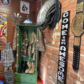 CAMO CARAVAN - Updated December 2025 - 27 Photos & 18 Reviews - 1016 S ...