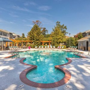 U CENTRE ON COLLEGE - Updated December 2025 - 25 Photos - 386 College ...