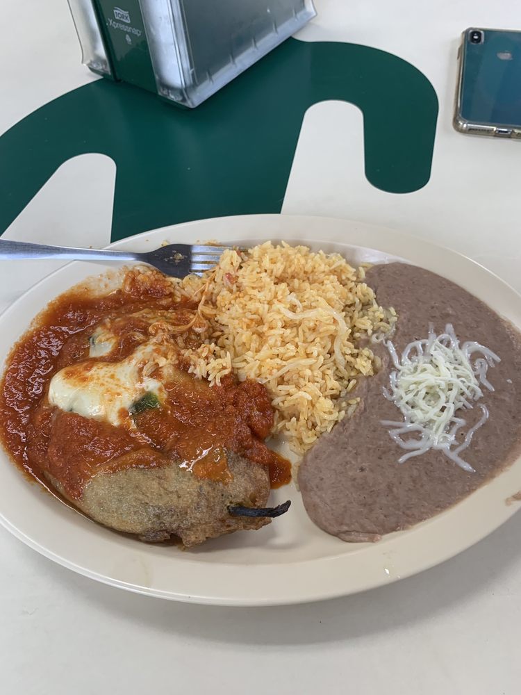 MR BURRITOS - 23 Photos & 58 Reviews - 570 W Irving Park Rd ...