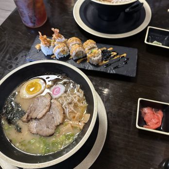 HAMARU RAMEN AND HANDROLL - Updated September 2025 - 58 Photos & 22 ...