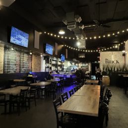 THE BRICK KITCHEN + LOUNGE - Updated December 2025 - 904 Photos & 460 ...
