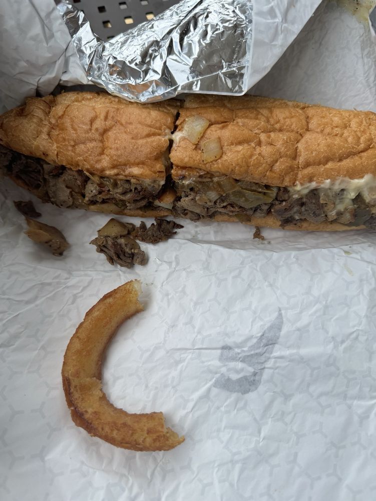 PHILLY HUT - Updated October 2025 - 55 Photos & 41 Reviews - 2299 Hwy ...