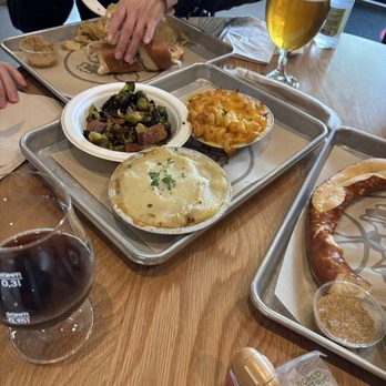 TRUMER BREWERY - Updated October 2025 - 198 Photos & 90 Reviews - 1404 ...