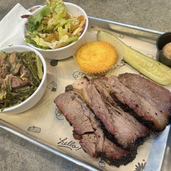 URBAN ROOTS BREWING & SMOKEHOUSE - Updated July 2024 - 1703 Photos ...