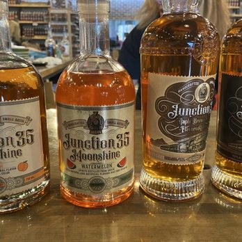 JUNCTION 35 SPIRITS - MOUNTAIN MILE LOCATION - Updated November 2024 ...