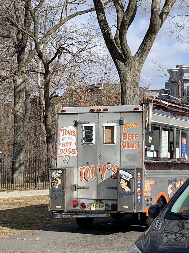 TONY’S HOT DOGS - 31 Photos & 25 Reviews - Park Ave & Lake St, Newark ...